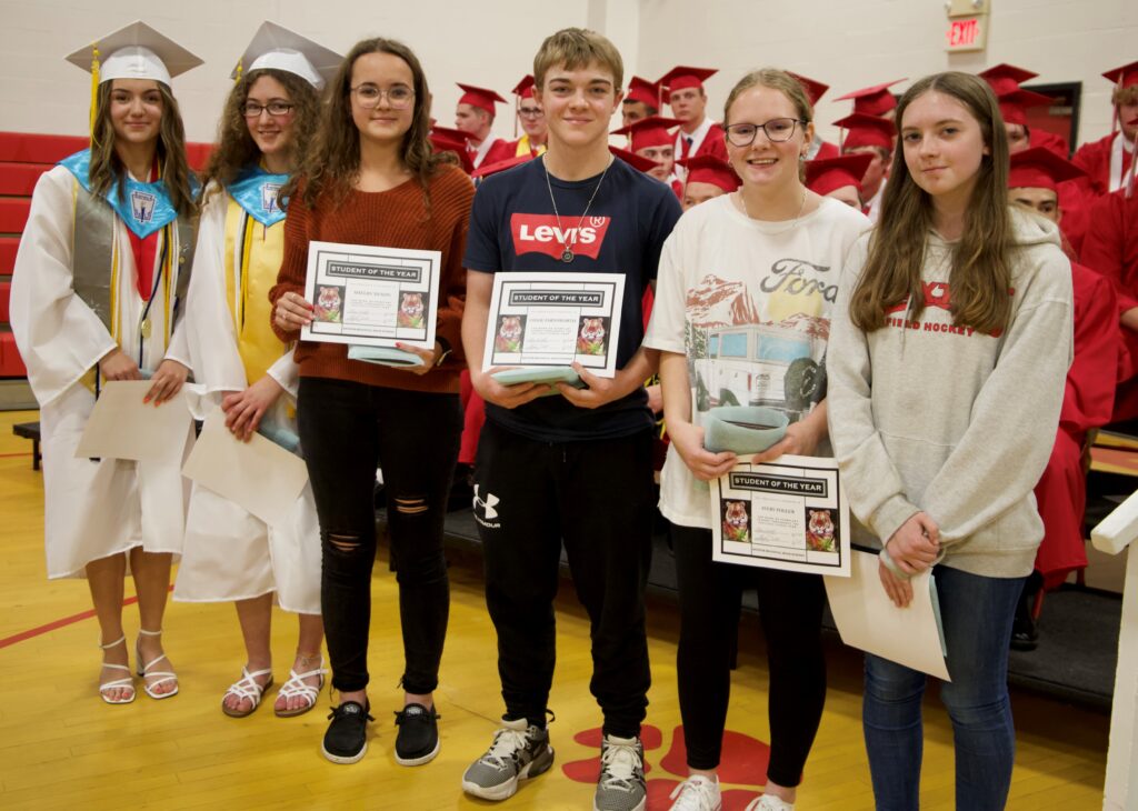 Dexter honors Students of the Year -Piscataquis Observer