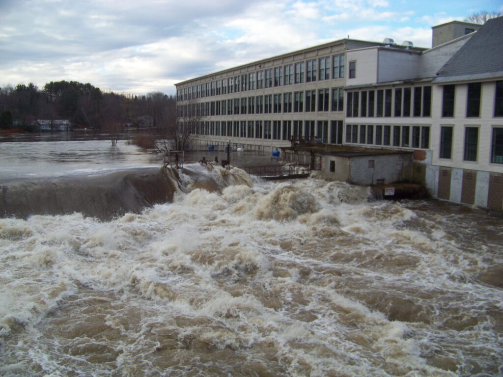 Storm knocks out power to region, floods roads -Piscataquis Observer