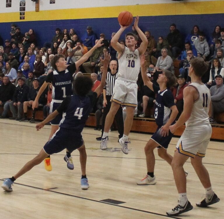 Gaw reaches 1,000-point milestone -Piscataquis Observer